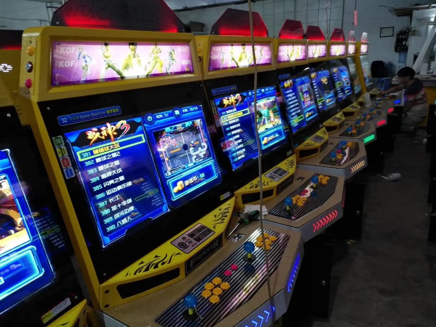 KOF Storm Cabinet Game Machine China Factory Direct 32 INCH Arcade ...